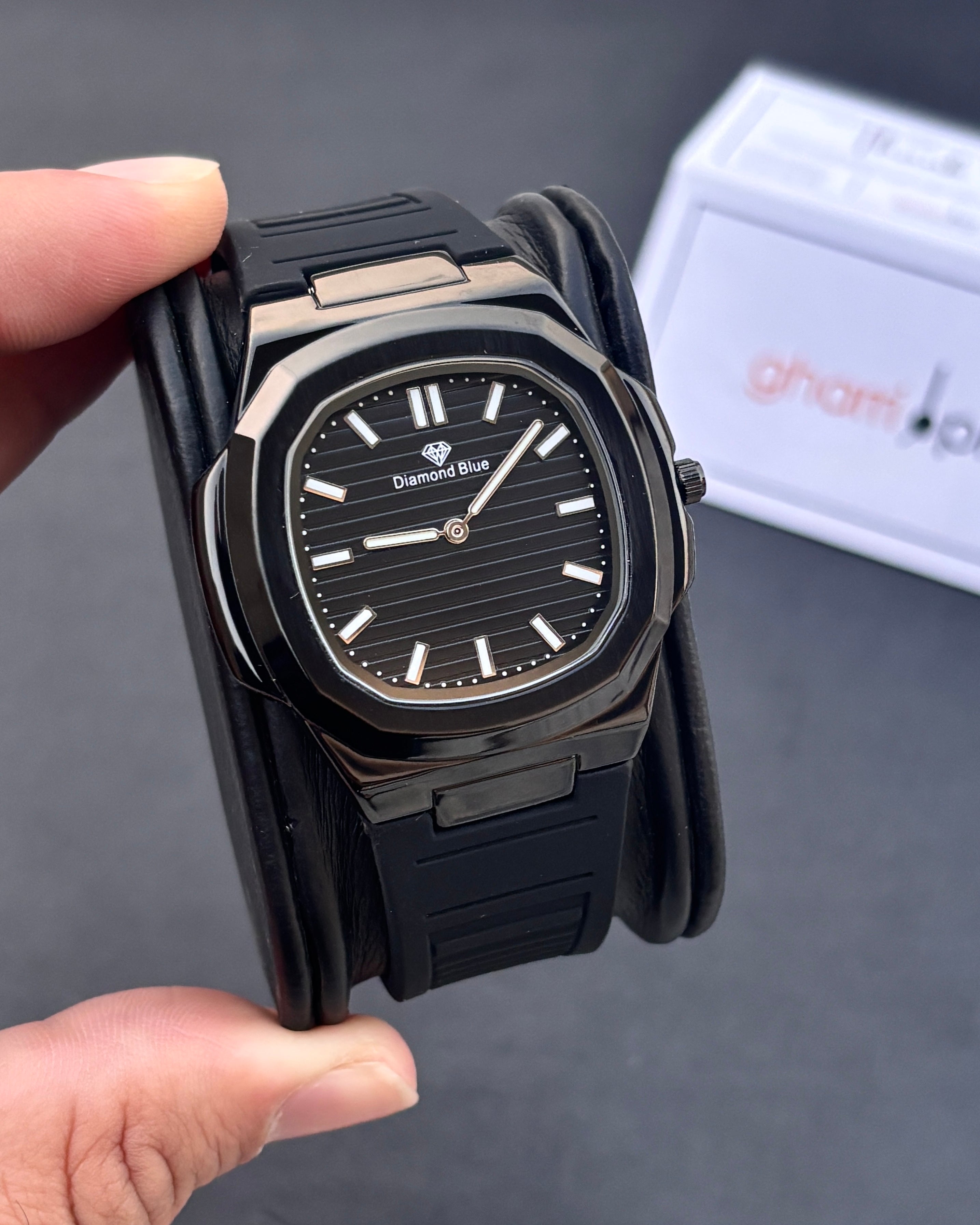 Signature edge 2026 — Timeless Signature PP Style, Magnetic Comfort. L ...